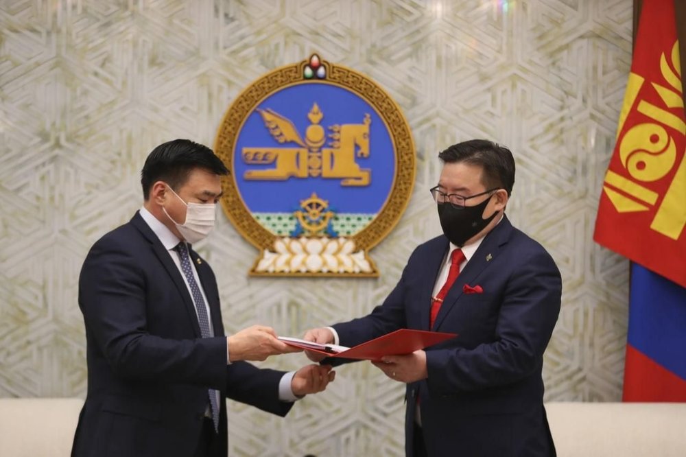 Хөшигийн хөндийн эдийн засгийн чөлөөт бүс байгуулах тухай УИХ ын тогтоолын төслийг өргөн мэдүүллээ